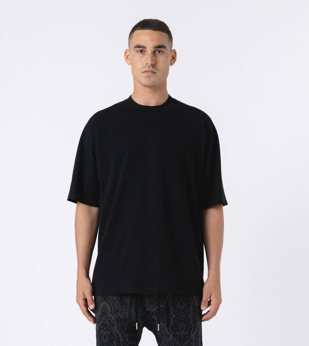 QB Rugger Tee Black – ZANEROBE Australia